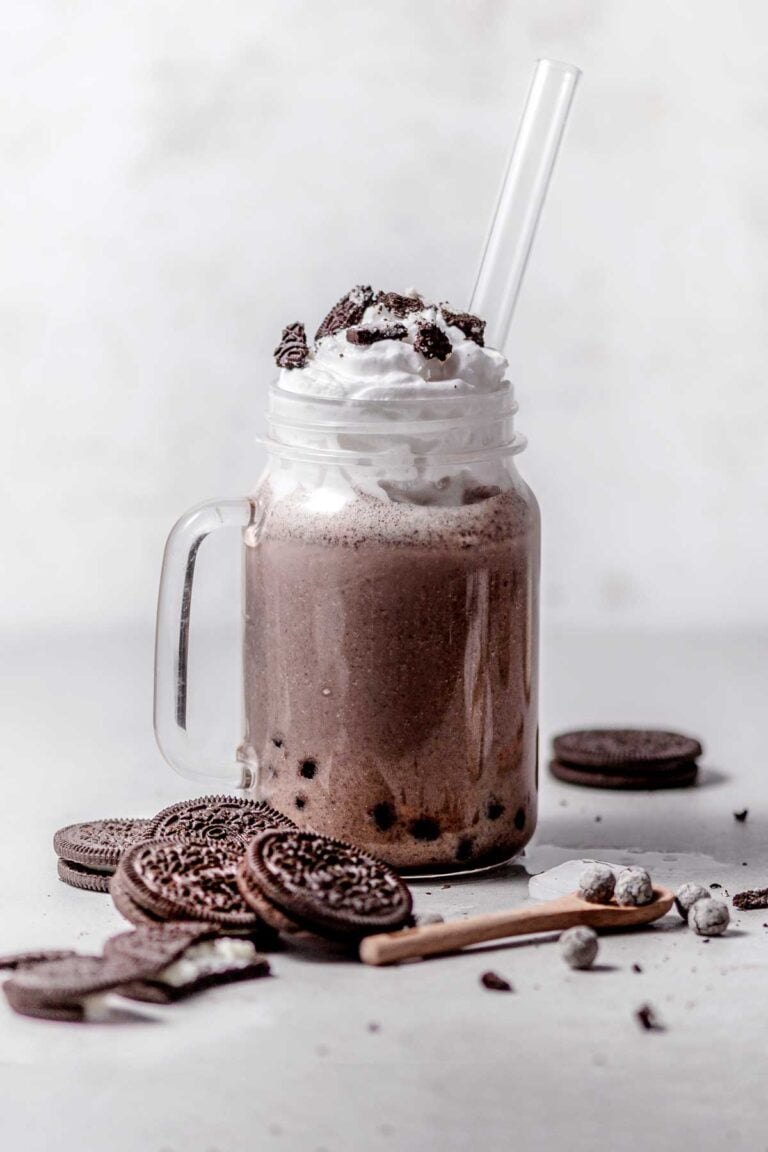 Oreo Bubble Milk Tea (Cookies and Cream Boba)