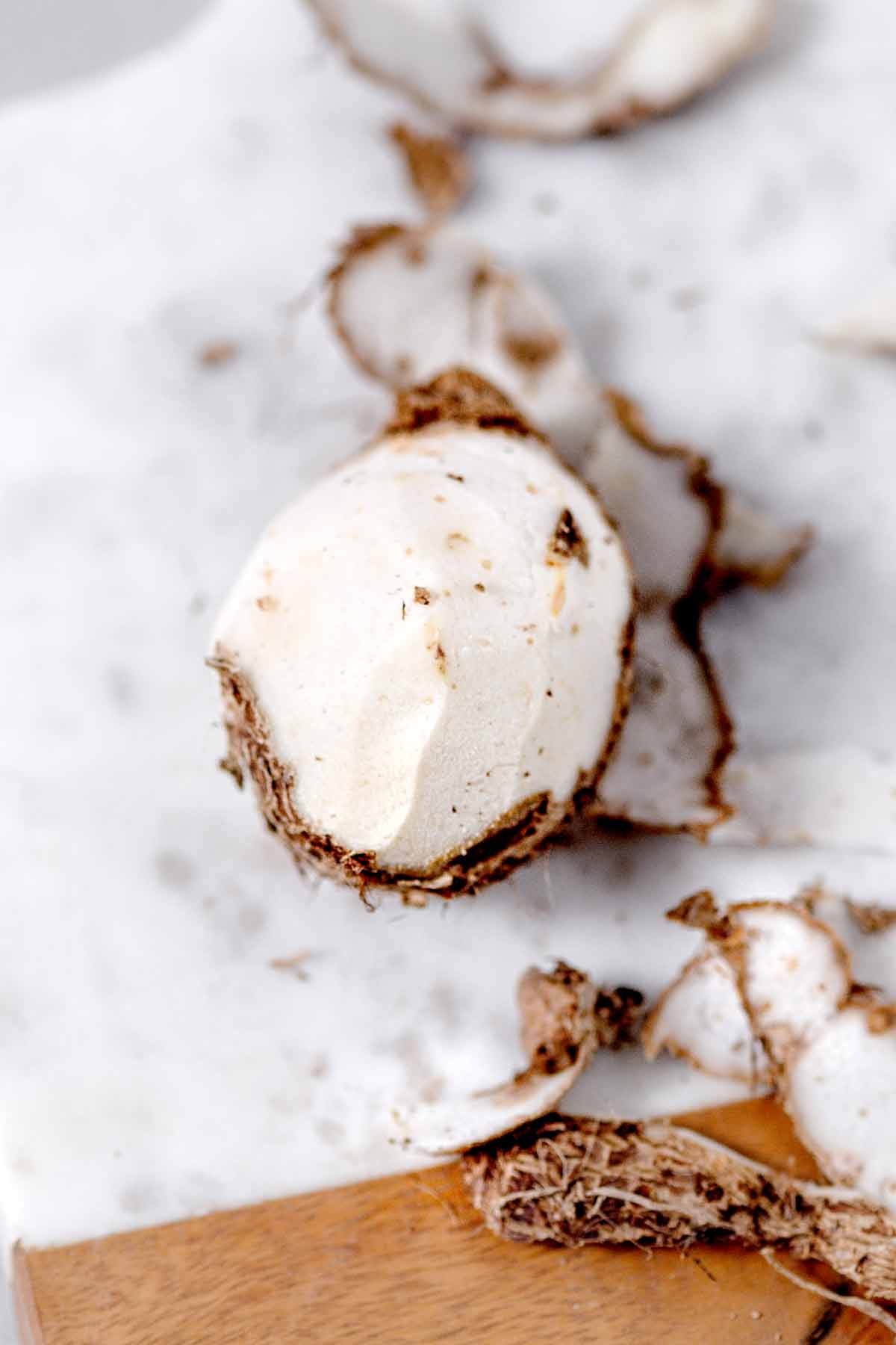 What Does Taro Root Taste Like? Taro Milk Tea Flavor Explained