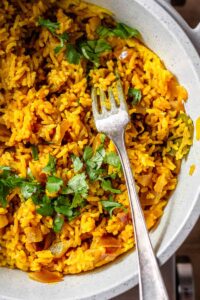 Easy Seasoned Yellow Jasmine Rice