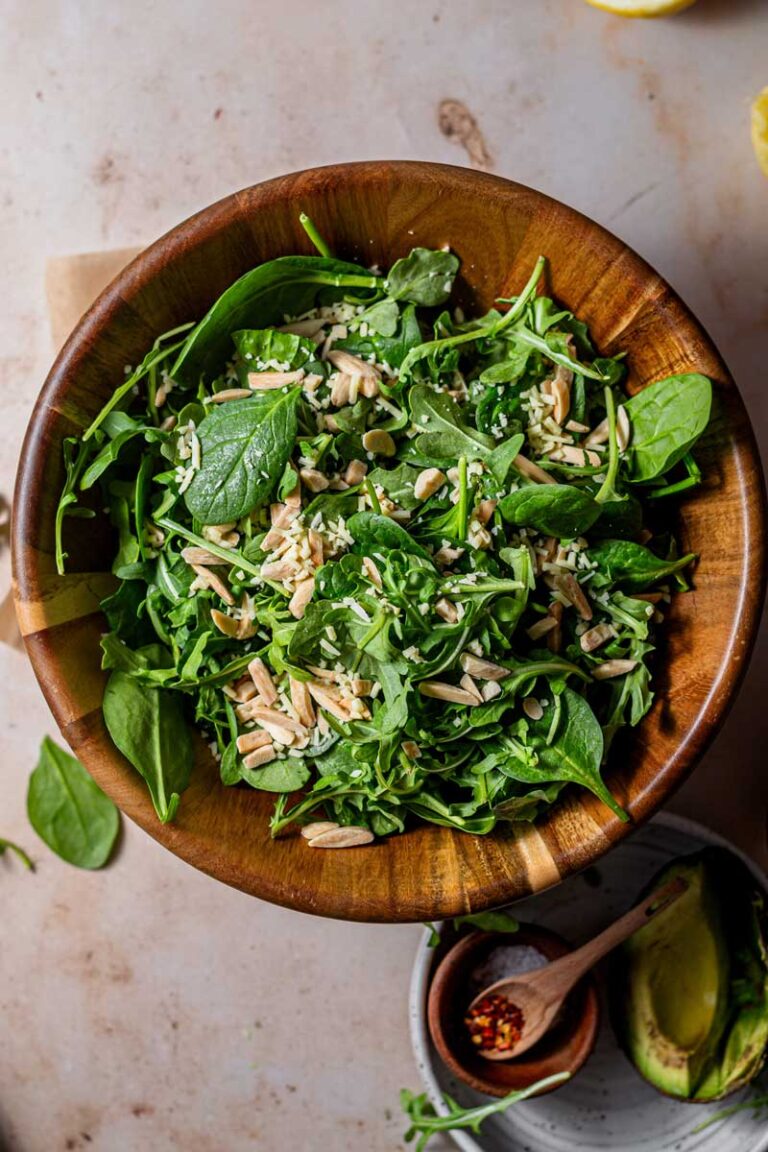 Simple Spinach Arugula Salad with Lemon Vinaigrette