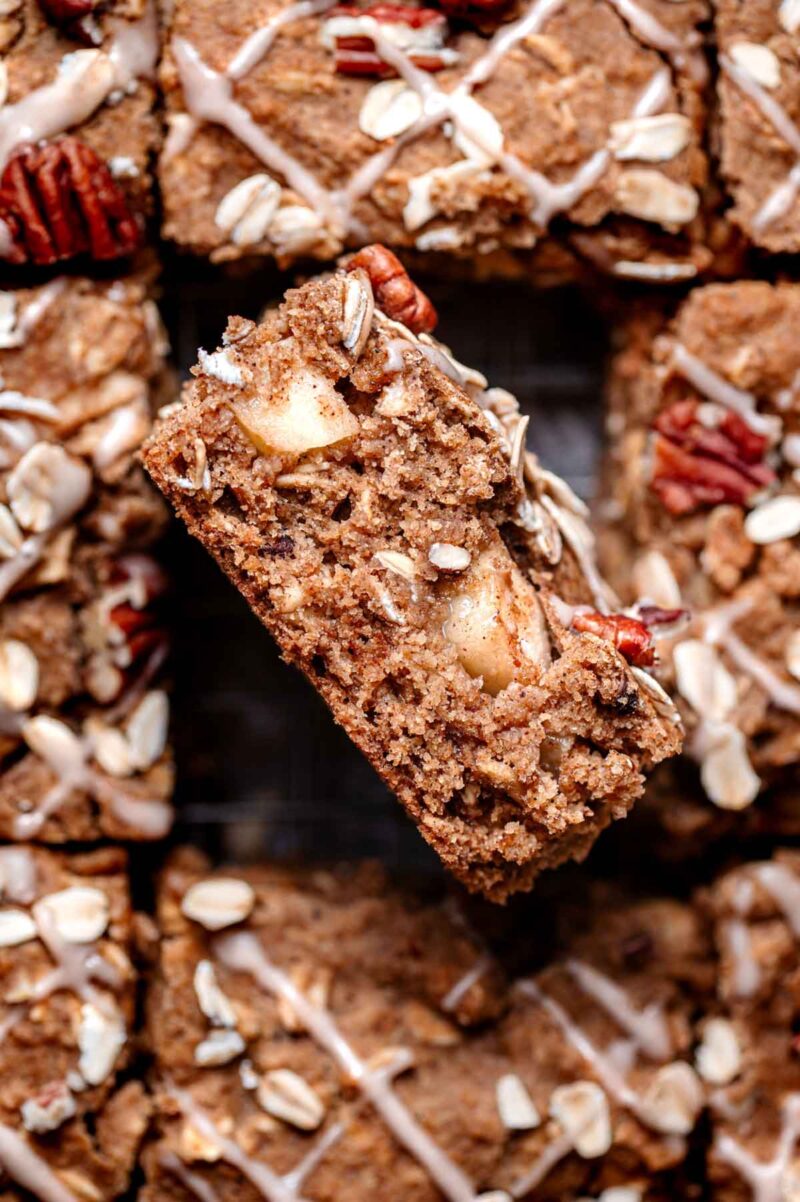 Apple Oatmeal Breakfast Cake - Vegan & Gluten Free