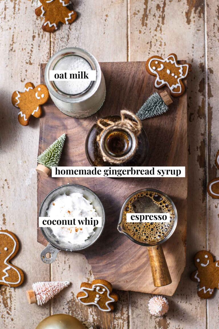 Homemade Gingerbread Latte - Starbucks Inspired!