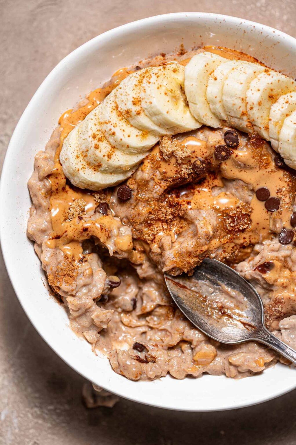 High Protein PB2 Peanut Butter Oatmeal (Creamy & Vegan)