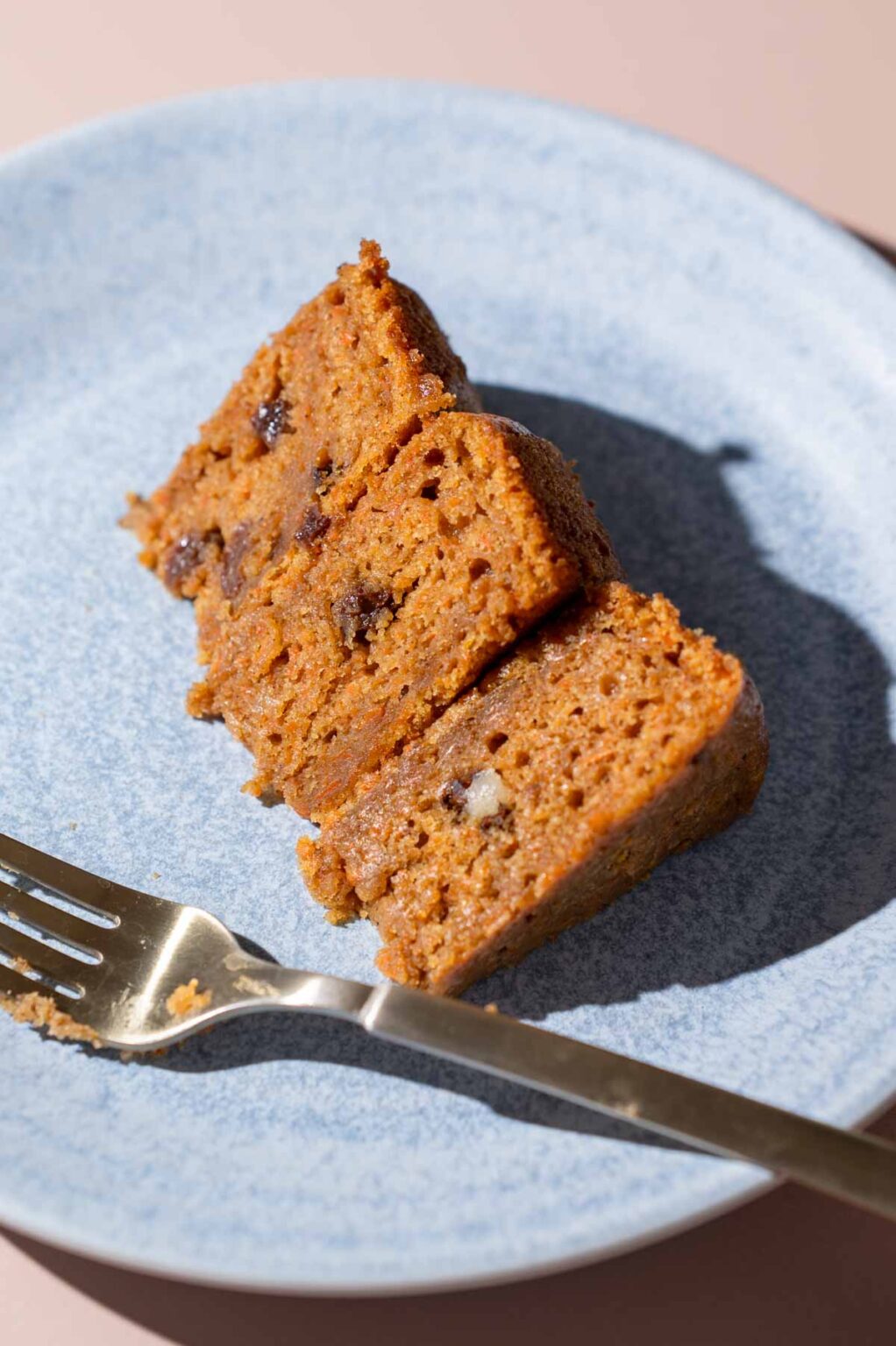 Easy Vegan Carrot Cake with Cream Cheese Frosting